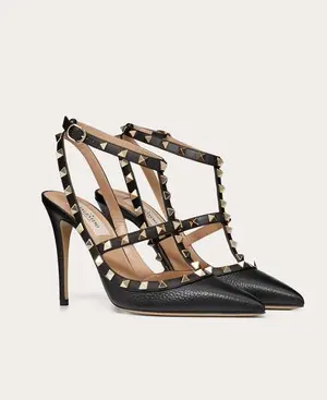 Valentino Garavani Rockstud Pointed Toe Caged Pumps - Black