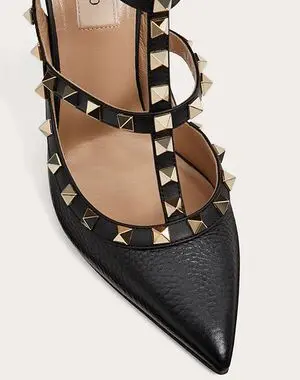 Valentino Garavani Rockstud Pointed Toe Caged Pumps - Black