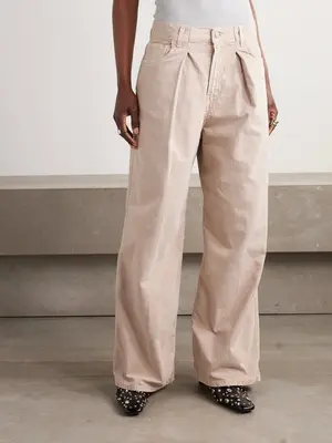 HAIKURE Pleated Mid-rise Wide-leg Jeans - Nude