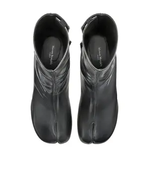 MAISON MARGIELA Tabi Ankle Boots With Cylindrical Heel - Black