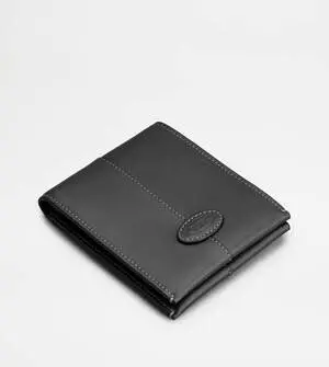 TOD'S Leather Wallet - Black