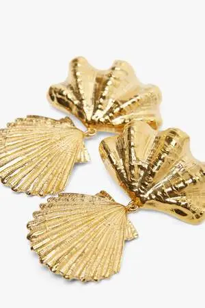 Chloé Shell Drop Earrings