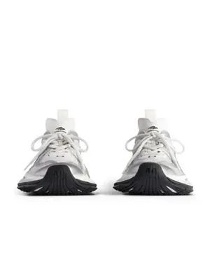 Balenciaga Circuit Low-top Sneakers - White And Silver
