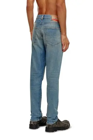 DIESEL® D-strukt 09h50 Mid-rise Slim-fit Jeans - Gray