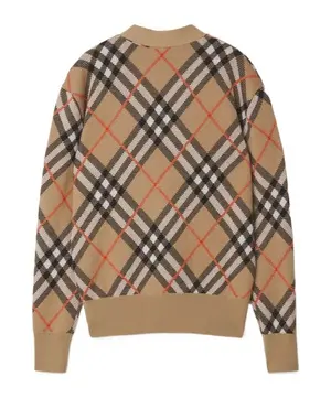 Burberry Checked V-neck Buttoned Cardigan