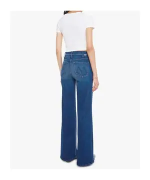 MOTHER The Hustler Roller Sneak Jeans - Medium Blue