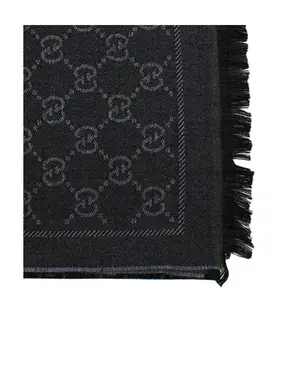 Gucci Gg Jacquard Pattern Knitted Scarf - Black
