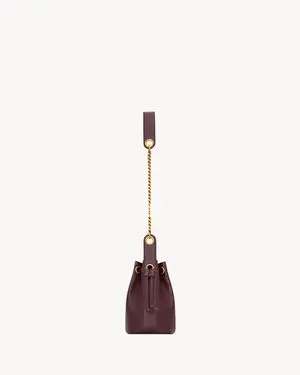 Saint Laurent Cassandre Bucket Bag In Lambskin - Red