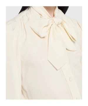 Gucci Crêpe Satin Interlocking G Shirt With Self-tie Bow - White