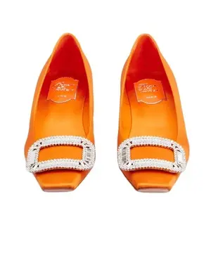 ROGER VIVIER Belle Vivier Pilgrim Buckle Embellished Pumps - Orange
