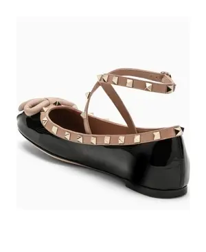 Valentino Garavani Rockstud Round Toe Ballerina Flats