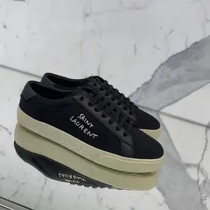 Saint Laurent Court Classic Sneakers