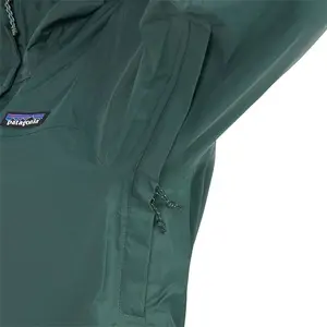 Patagonia Long-sleeved Hooded Jacket