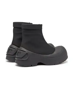DIESEL® Donald Chunky Sole Boots - Black