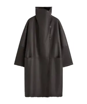 TOTEME Paneled Shearling Coat - Dark Brown