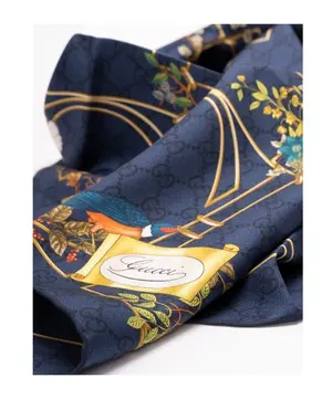 Gucci Printed Silk Twill Carr