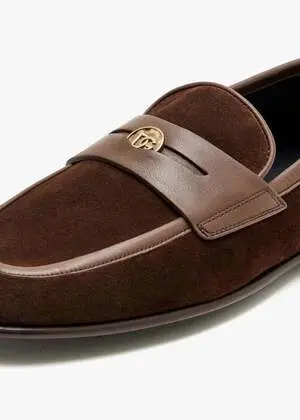 Dolce & Gabbana Split Emblem Loafers - Brown