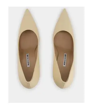 Manolo Blahnik Bb Pointed Toe Pumps - Nude