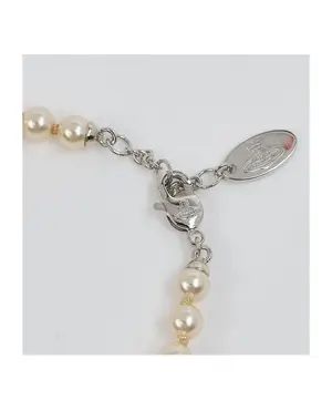 VIVIENNE WESTWOOD Saturn Motif Pearl Bracelet