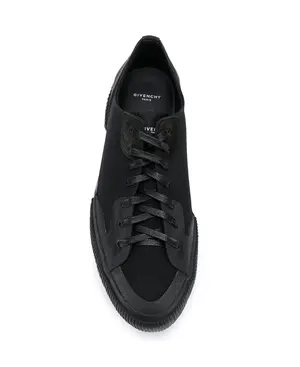 Givenchy Low-top Casual Sneakers With Embossed Logo