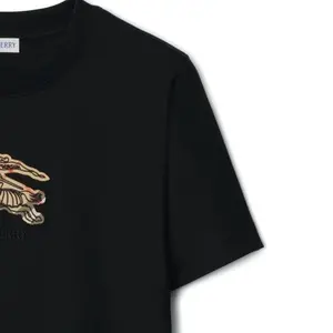 Burberry Crewneck T-shirt With Embroidered Equestrian Knight Design - Black