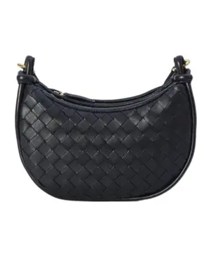 Bottega Veneta Intrecciato Shoulder Bag - Black