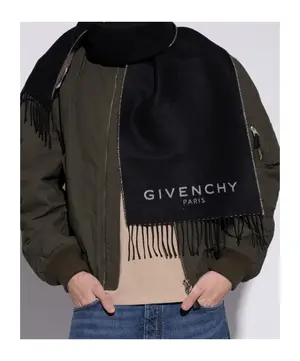 Givenchy Logo Intarsia Knit Scarf - Black