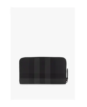 Burberry Logo Plaque Checked Zipped Wallet