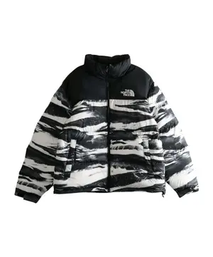 The North Face Logo Printed Zip-up Jacket
