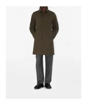 Burberry Long Sleeved Buttoned Coat