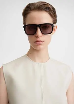 TOTEME Logo Plaque Navigator Sunglasses - Gray