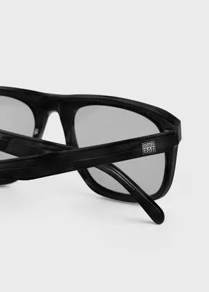 TOTEME Logo Plaque Navigator Sunglasses - Gray