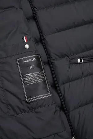Moncler Lechtal Zip-up Padded Gilet - Black