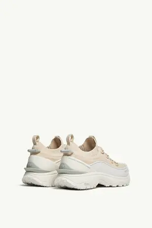 Moncler Trailgrip Lite3 Nubuck Suede Lace-up Sneakers - White/ivory
