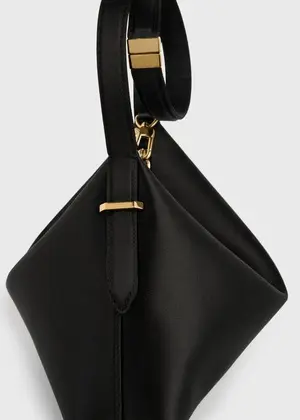 TOTEME Bevel Zip Shoulder Bag