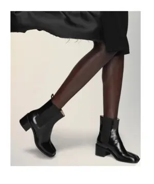 MAISON MARGIELA Tabi Chelsea Boots - Black