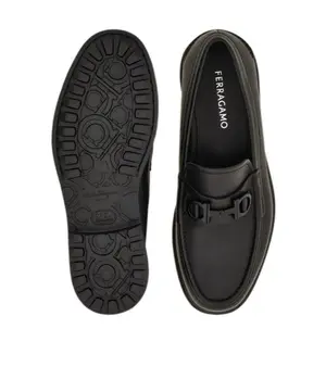 FERRAGAMO Loafer With Gancini Buckle - Black