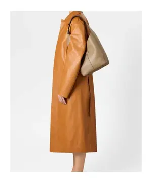 TOD'S Small Leather Logo Patch Tote Bag - Beige