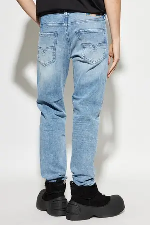 DIESEL® Larkee-beex Carrot Fit Jeans