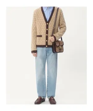 Valentino Garavani Straight Leg Jeans With Logo Patch - Denim