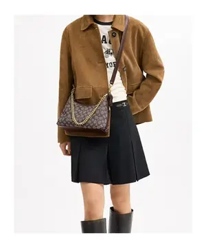 COACH Juliet 25 Shoulder Bag In Signature Jacquard - Oak Maple