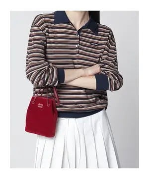 Miu Miu Logo Bucket Bag - Red