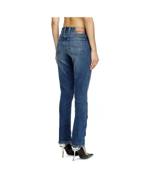DIESEL® 1992 D-jiann Slim Fit Jeans - Medium Blue