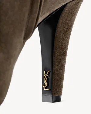 Saint Laurent Jill Pointed Toe Ankle Boots - Brown