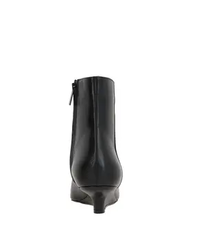 TOTEME Pointed Ankle Boots With Side Zip