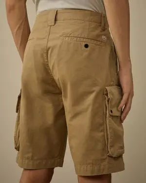 C.P. COMPANY Lens Detail Cargo Shorts - Beige