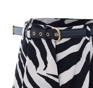 Max Mara Mstnovella Graphic Print Shorts - Black