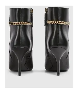 Gucci Logo Plaque Pointed Toe Ankle Boots