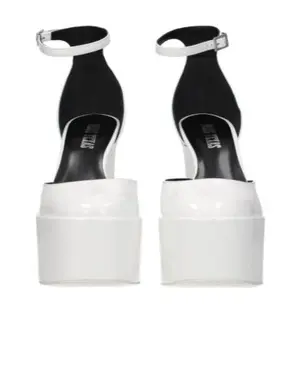 Paris Texas Round Toe Platform Pumps - White