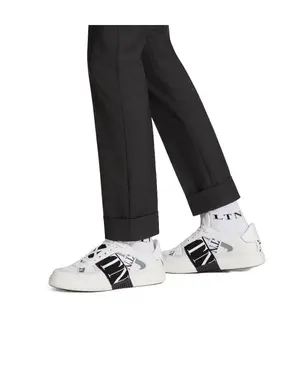 Valentino Garavani Vltn Round Toe Lace-up Sneakers